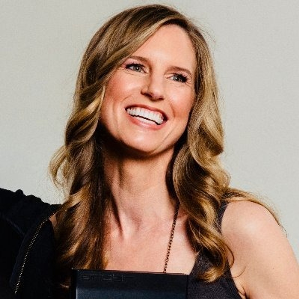 Book Alison McCauley as AI expert Keynote Speaker